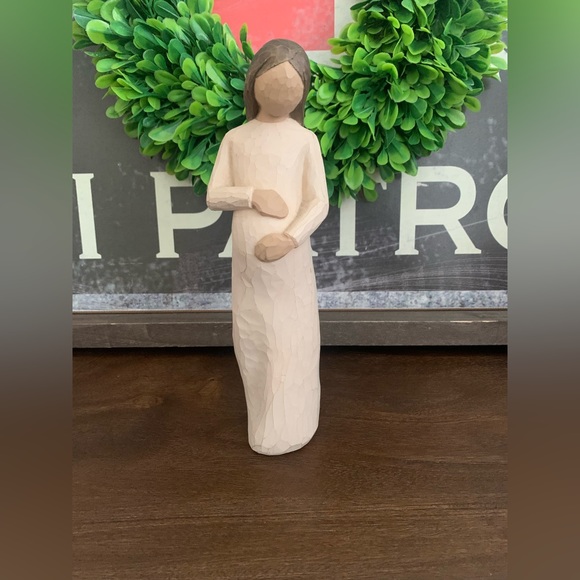 Willow Tree | Accents | Vintage Willow Tree 202 Cherish Figurine | Poshmark